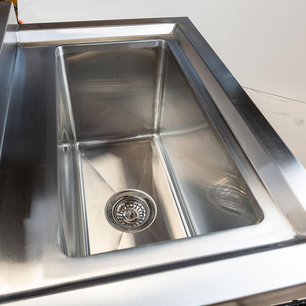Narrow Sink, 665 x 450 x 900mm high - Brayco Commercial Pty Ltd